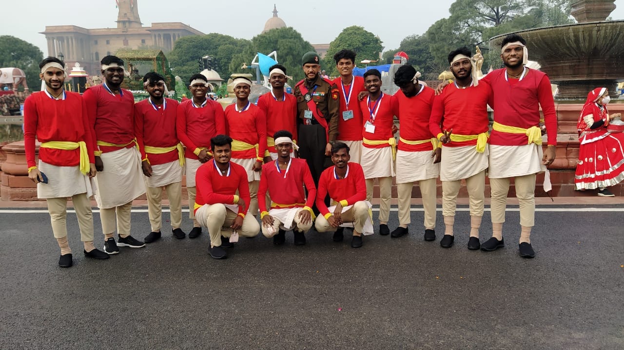 Vivek College of Commerce