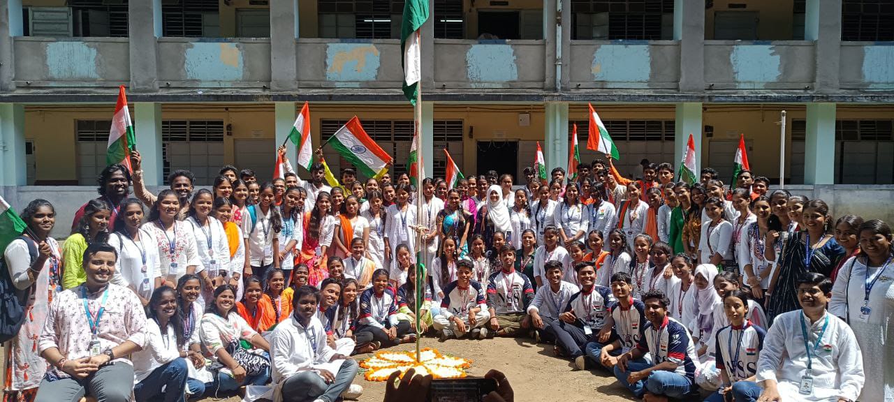 Vivek College of Commerce